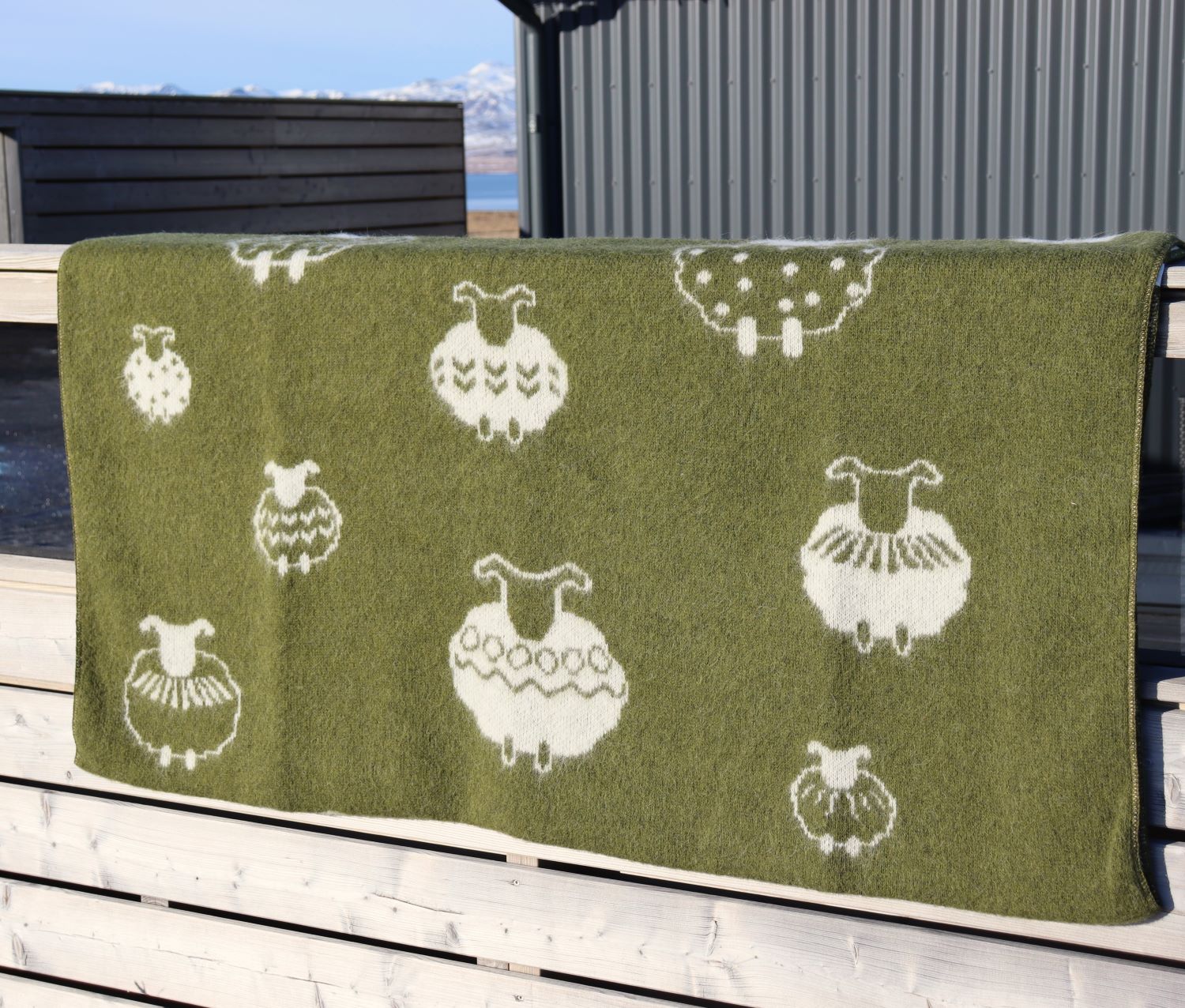 Wool Blanket “Kindur” Green - Kidka – Mamma Reykjavík